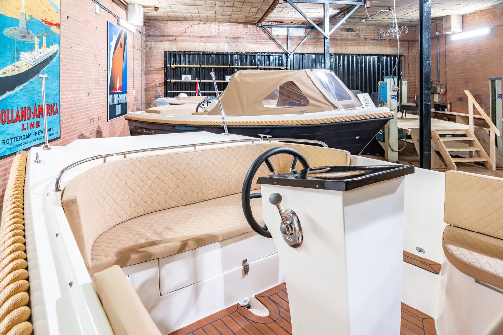 Sloepen showroom | NAVIcation.nl dé sloepenspecialist