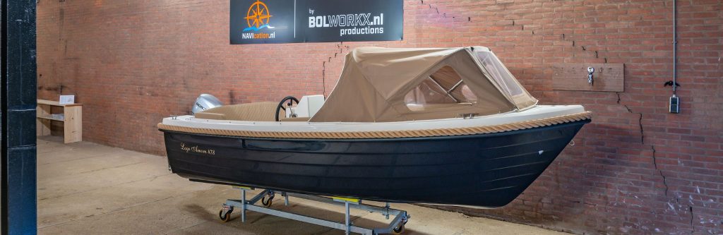 Sloepen met buitenboordmotor | NAVIcation.nl